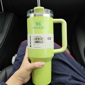 Green Speckled Stanley Online | www.farmhouse-furniture.co.uk